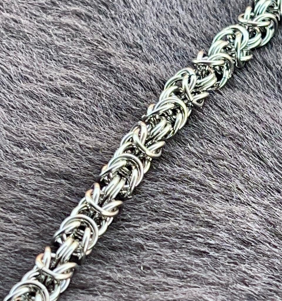 The Truth Behind the Byzantine Weave - Chains of the Phoenix